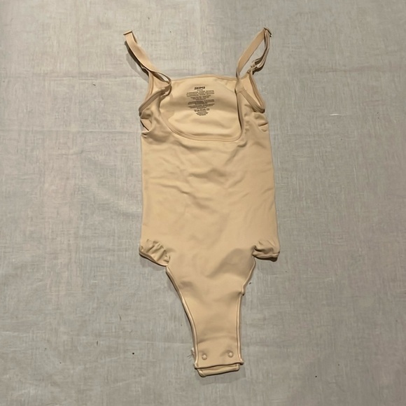 SKIMS | Intimates & Sleepwear | Skims Seamless Sculpt Open Bust Thong ...